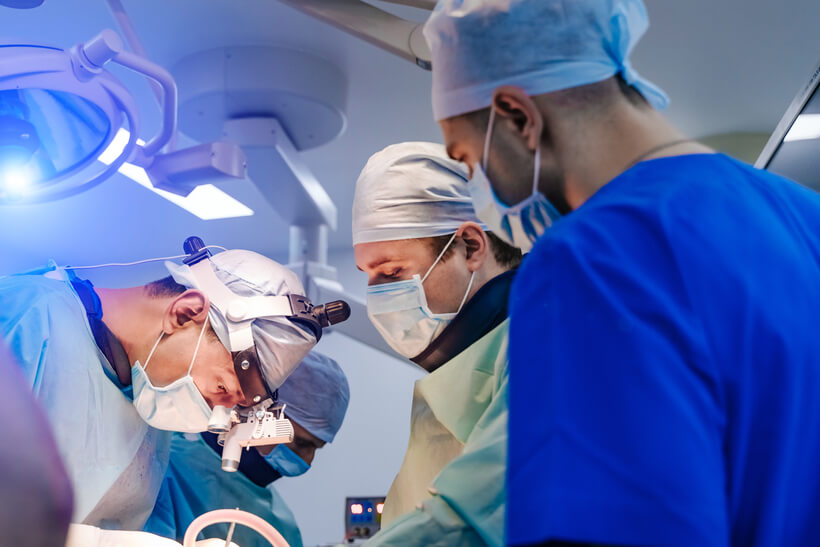 ¿Cómo es el postoperatorio de una operación de Raquis?